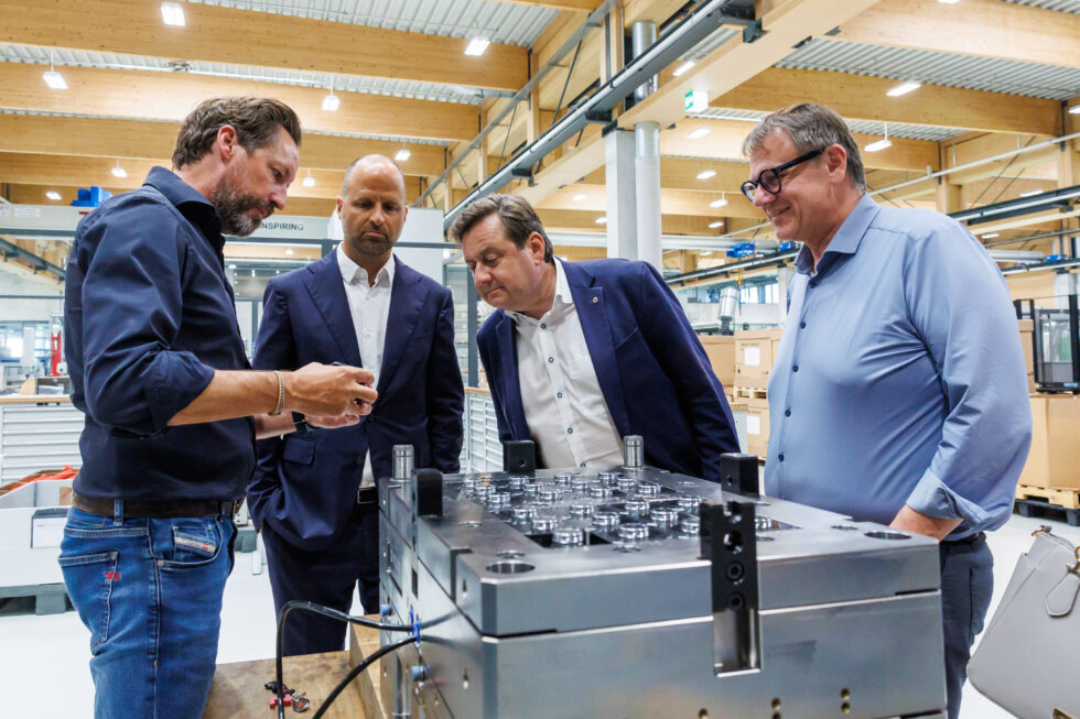 Z-GROUP® setzt neue Maßstäbe - Wirtschaftsbund Vorarlberg | Alle Kraft ...